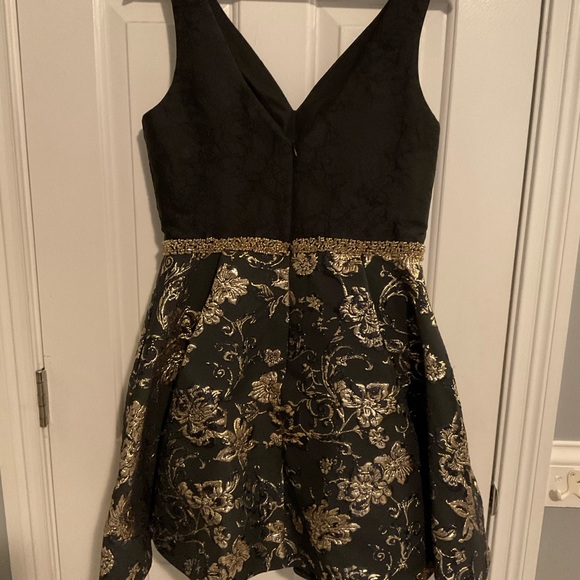 Splash | Dresses | Splash Formal Dress Size So Many Details To This ...